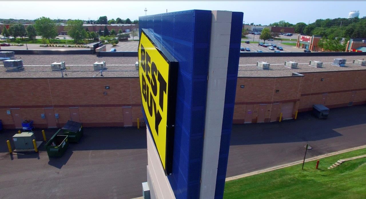Perforated Metal Façade & Sign at Best Buy | Hendrick Mfg.