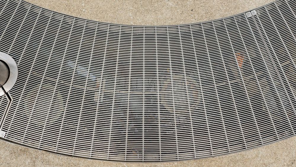 Fountain Grating – Scioto Mile | Hendrick Manufacturing